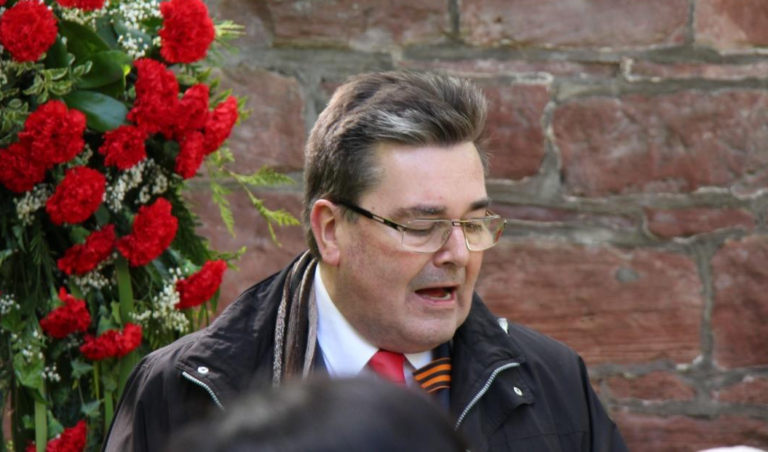 ROTE HILFE FÜR DIE SCHWARZEN – DIE ROTE FRONT